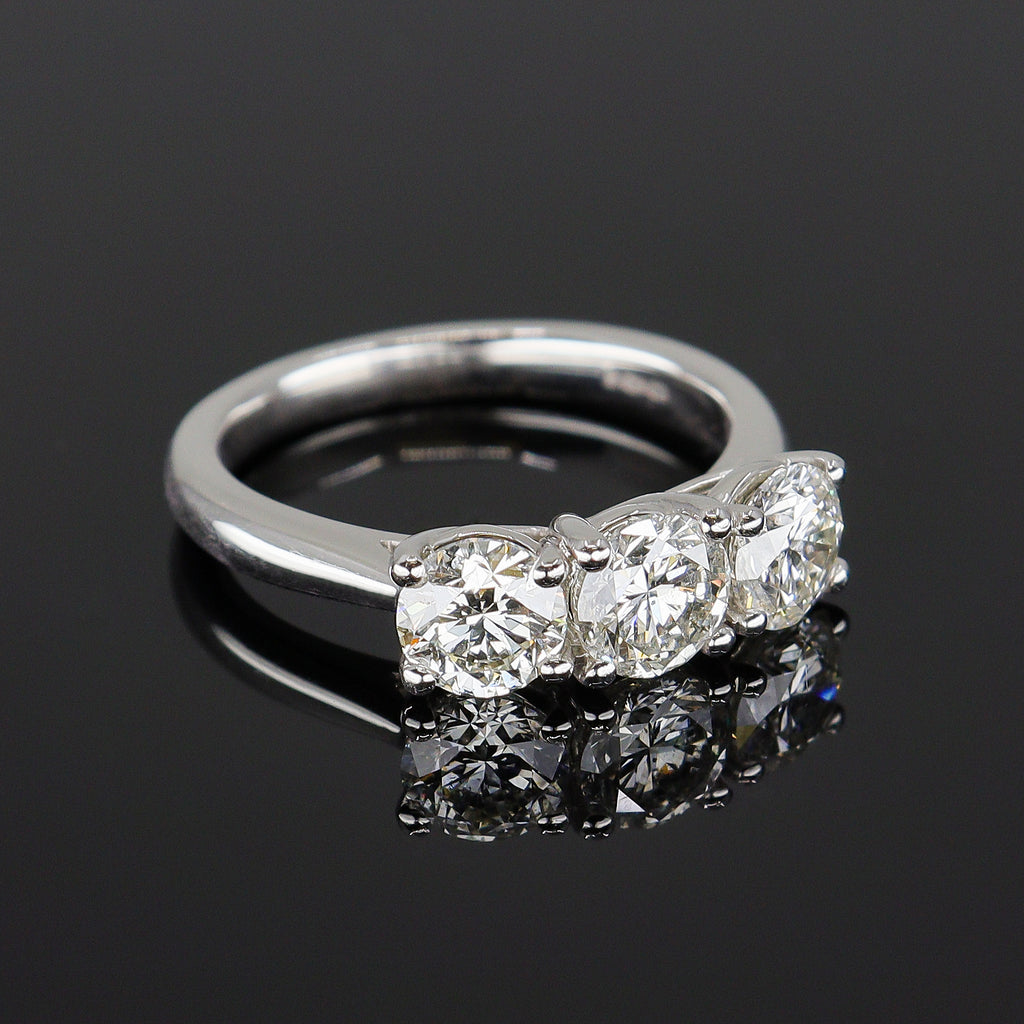 Pre-Owned Platinum & Diamond Trilogy Stone Ring – Chatfields Jewellers
